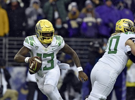 NCAA Football Oregon vs Washington, Seattle, USA - 06 Nov 2021 Stock ...