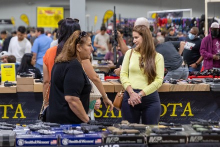Florida Gun Shows Largest Gun Show Editorial Stock Photo - Stock Image ...