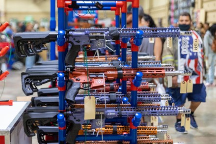 Florida Gun Shows Largest Gun Show Redaktionelles Stockfoto – Stockbild ...