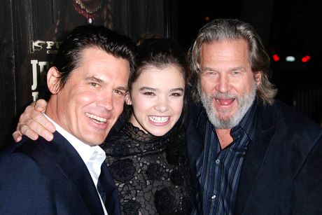 Josh Brolin Hailee Steinfeld Jeff Bridges Editorial Stock Photo - Stock ...