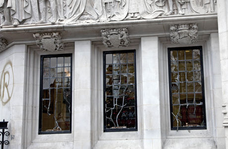 Smashed Windows Supreme Court Building Editorial Stock Photo - Stock ...
