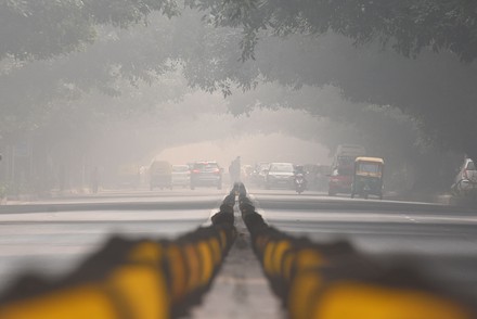 __COUNT__ imágenes de Thick Smog Layer Covers Delhi NCR, New Delhi ...