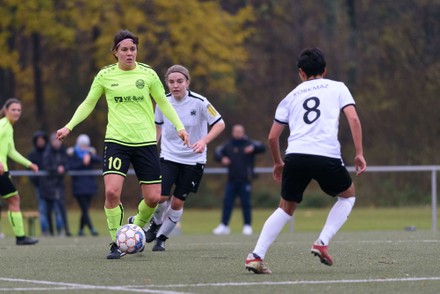 FFC Wacker Muenchen v SV 67 Weinberg - Regionalliga Sued ...