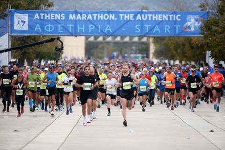 Marathon run in Athens, Greece - 14 Nov 2021 Stock Pictures, Editorial ...