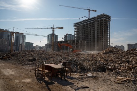 Urban Transformation In Istanbul, Turkey - 14 Nov 2021 Stock Pictures ...