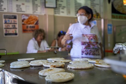 National Pupusa Day in Olocuilta, El Salvador - 14 Nov 2021 Stock ...