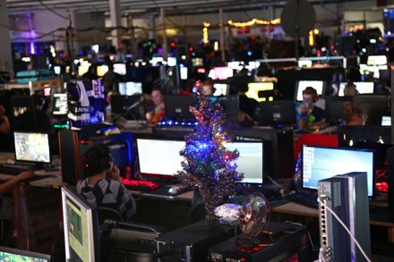 52 Computer lan party Stock Pictures, Editorial Images and Stock Photos ...