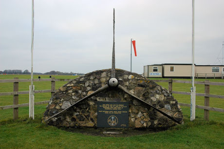 Memorial American Servicemen Dunkeswell Airfield Editorial Stock Photo ...