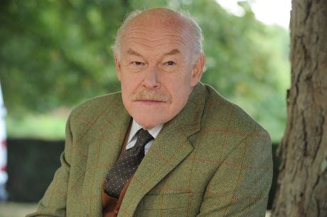 'Lewis' Series 4 TV Stock Pictures, Editorial Images and Stock Photos ...
