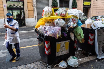Bins Overflowing Uncollected Rubbish Norhern Rome Editorial Stock Photo ...