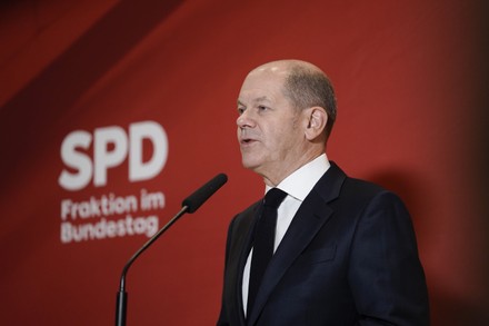 imágenes de Die Linke party press confernece, Berlin, Germany - 17 Nov ...