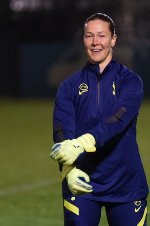 Goalkeeper Tinjariikka Korpela 1 Tottenham Warms Editorial Stock Photo ...