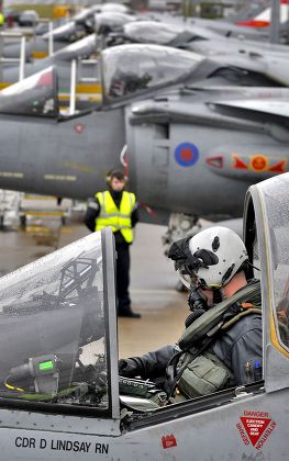 250 Harrier jump jet Stock Pictures, Editorial Images and Stock Photos ...