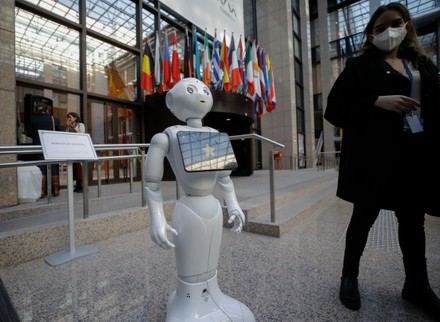 European council Robot, Brussels, Belgium - 18 Nov 2021 Stock Pictures ...