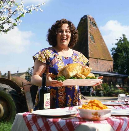 Pam Ferris Ma Larkin Editorial Stock Photo - Stock Image | Shutterstock