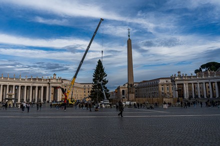 Workmen On Cherry Pickers Install 28meterhigh Editorial Stock Photo ...