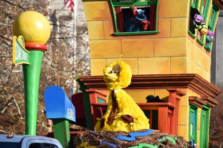 Sesame Street Float Big Bird Muppets Editorial Stock Photo - Stock ...