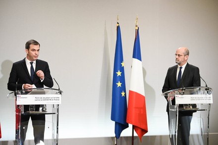 Olivier Veran Press Conference, Paris, france - 25 Nov 2021 Stock ...