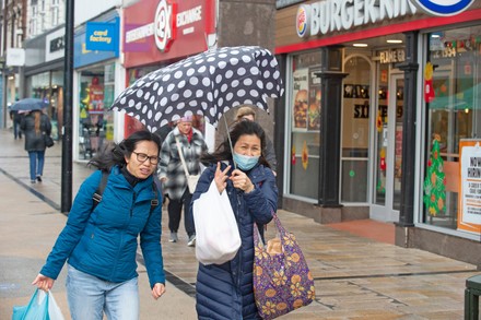 Black Friday weather, Bromley, London, UK - 26 Nov 2021 Stock Pictures ...