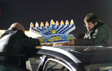 58 Car menorah parade Stock Pictures, Editorial Images and Stock Photos ...