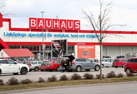 11 Bauhaus logotype Stockbilder, redaktionelle Bilder und Stockfotos ...