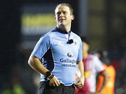 250 Referee ian tempest Stock Pictures, Editorial Images and Stock ...