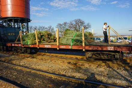 500 Crew load Stock Pictures, Editorial Images and Stock Photos ...