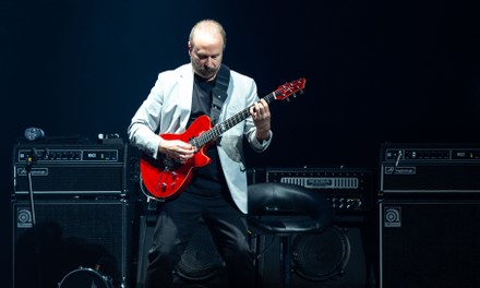 Daryl Stuermer Genesis Performs During Last Editorial Stock Photo ...