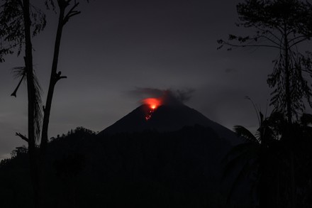 Volcanic Materials White Smoke Spew Mount Editorial Stock Photo - Stock ...
