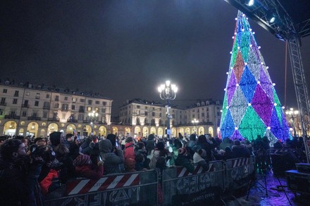 __COUNT__ Lightening ceremony of Turin's official Christmas tree, Italy ...