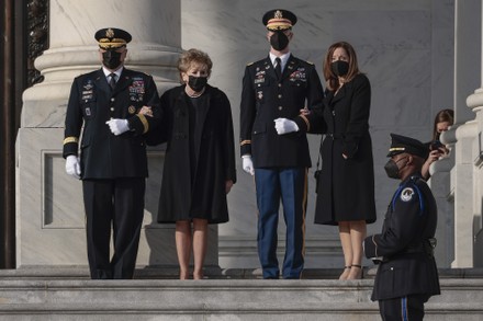 Elizabeth Dole Her Daughter Robin Watch Editorial Stock Photo - Stock ...