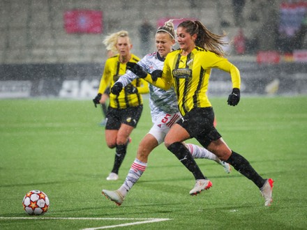BK Hacken vs FC Bayern Munich, Gothenburg, Sweden - 09 Dec 2021 Stock ...