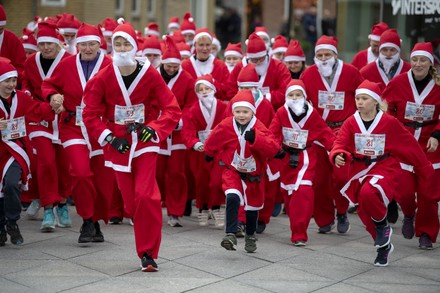People Dressed Santa Claus Run During Editorial Stock Photo - Stock ...