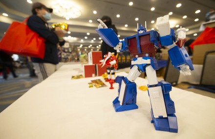 People Visit Tfcon Toronto Event Mississauga Editorial Stock Photo ...