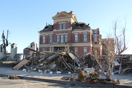 u.s. Kentucky Mayfield Tornadoes - 12 Dec 2021 Stock Pictures ...