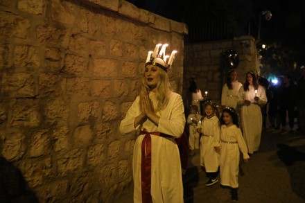 __COUNT__ imágenes de St Lucia Day procession in Jerusalem, Israel - 13 ...