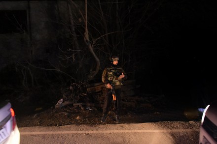 Indian Troopers Arrive After Suspected Militants Editorial Stock Photo ...