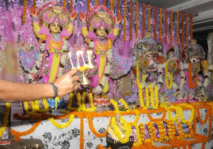 Devotees Dancing During Geeta Jayanti Mahotsav Editorial Stock Photo ...