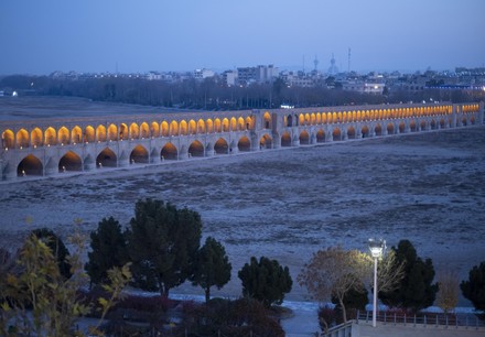 Dried-up Zayandeh Rud River In Isfahan, Iran - 14 Dec 2021 Stock ...