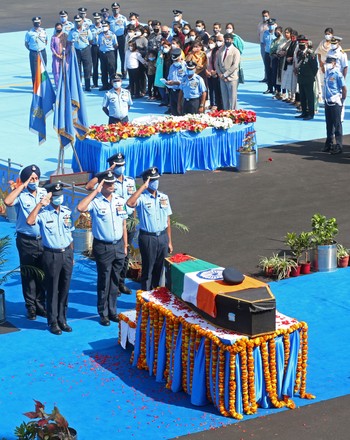 Indian Air Force Officials Pay Tribute Editorial Stock Photo - Stock ...