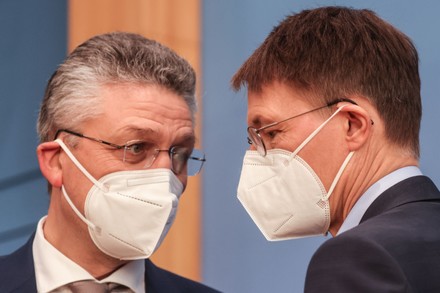 __COUNT__ imágenes de German health authorities speak about Covid-19 ...