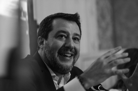 imágenes de Matteo Salvini In Palermo Talks About Made In Italy Food ...