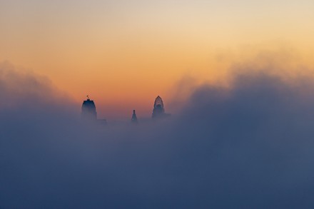 Heavy Fog Coming Off Ohio River Editorial Stock Photo - Stock Image ...