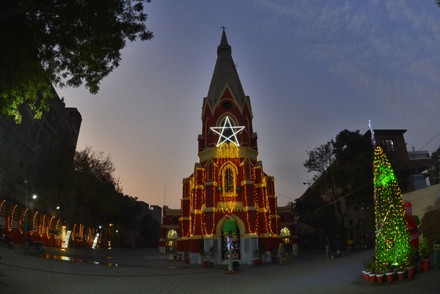 12 Pakistan christmas lights Stock Pictures, Editorial Images and Stock ...