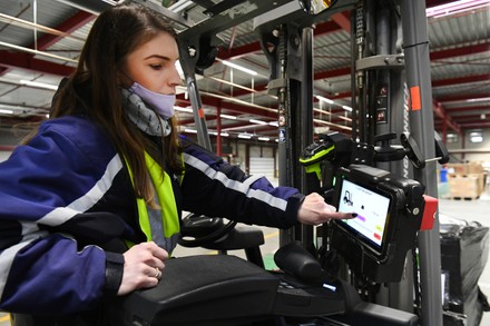 Flying Forklifts Fedex Express Sorting Center Editorial Stock Photo ...