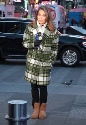 Ginger Zee On Set Good Morning Editorial Stock Photo - Stock Image ...