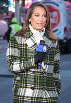 Ginger Zee On Set Good Morning Editorial Stock Photo - Stock Image ...