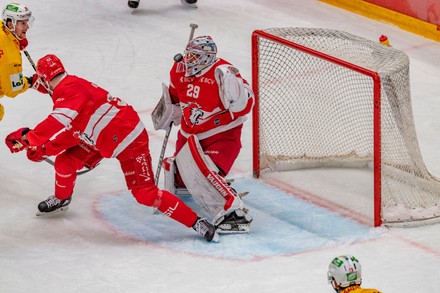 imágenes de The last game of the year 2021 of the Swiss National League ...