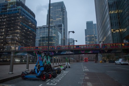 Empty Streets, London, United Kingdon - 23 Dec 2021 Stock Pictures ...