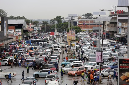 Busy Street On Christmas Eve Harare Editorial Stock Photo - Stock Image ...